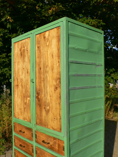 Der Artikel mit der oldthing-id 25457015 ist aktuell ausverkauft.