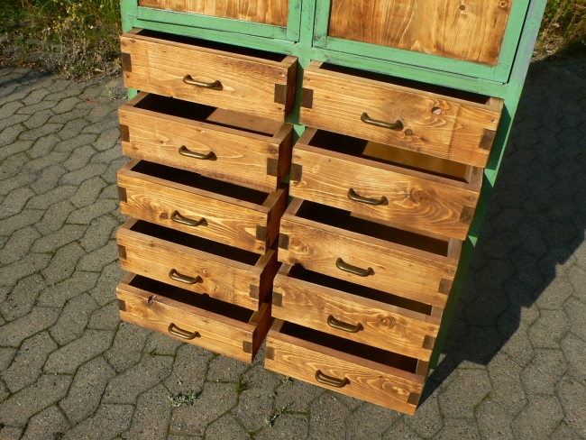 Der Artikel mit der oldthing-id 25457015 ist aktuell ausverkauft.