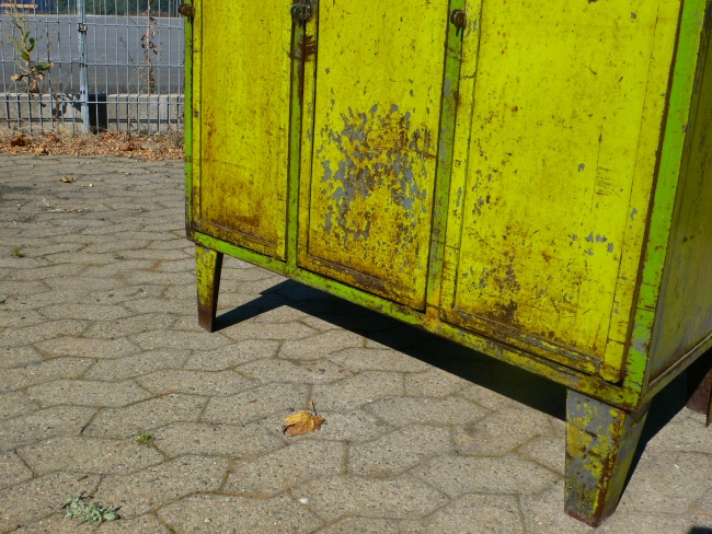 Der Artikel mit der oldthing-id 25850790 ist aktuell ausverkauft.