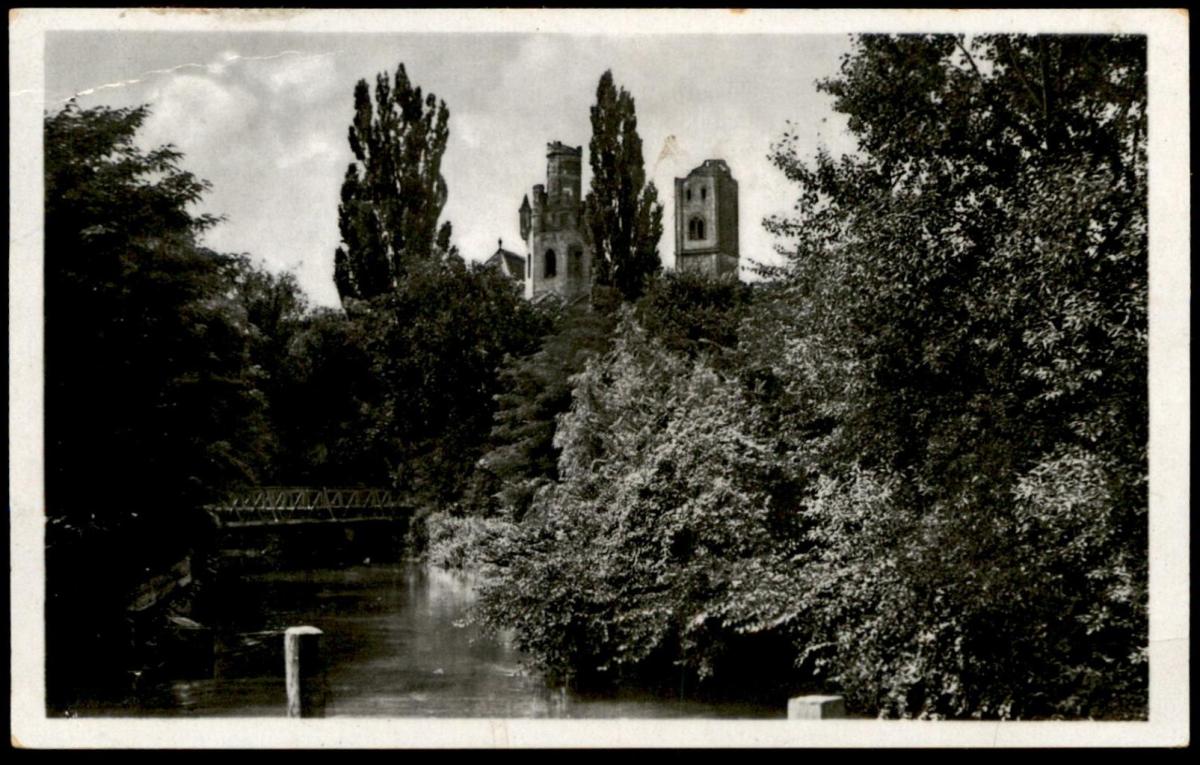 ALTE POSTKARTE LUNDENBURG DAS SCHLOSS BRECLAV Ceska republika czech ...