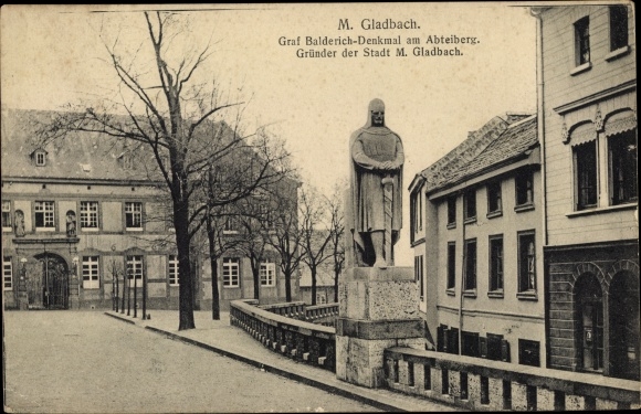 Ak Mönchengladbach in Nordrhein Westfalen, Graf Balderich Denkmal am ...