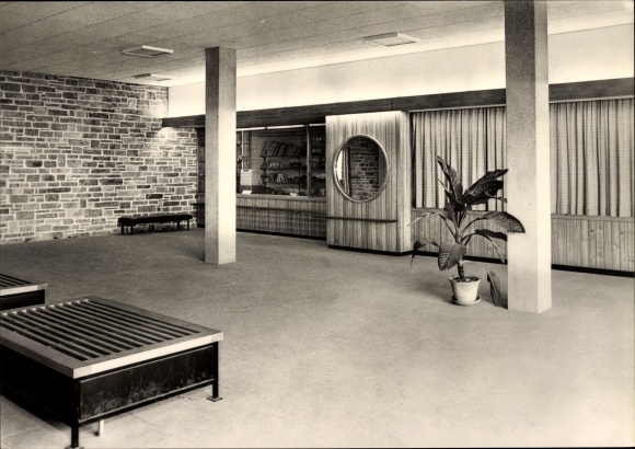 Ak Oberwiesenthal im Erzgebirge Sachsen, HO Gaststätte Fichtelberghaus ...