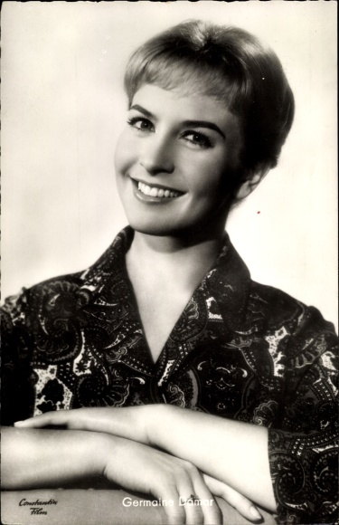 Ak Schauspielerin Germaine Damar, Film Die Beine von Dolores Nr ...
