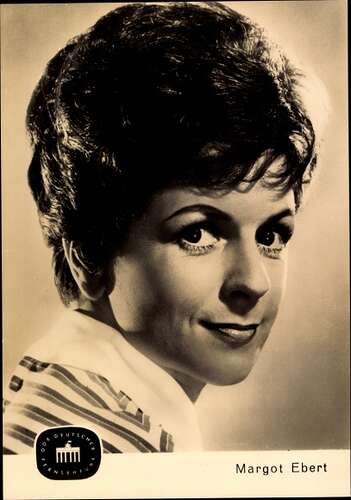 Ak Schauspielerin und Moderatorin Margot Ebert, Portrait, DDR Deutscher ...