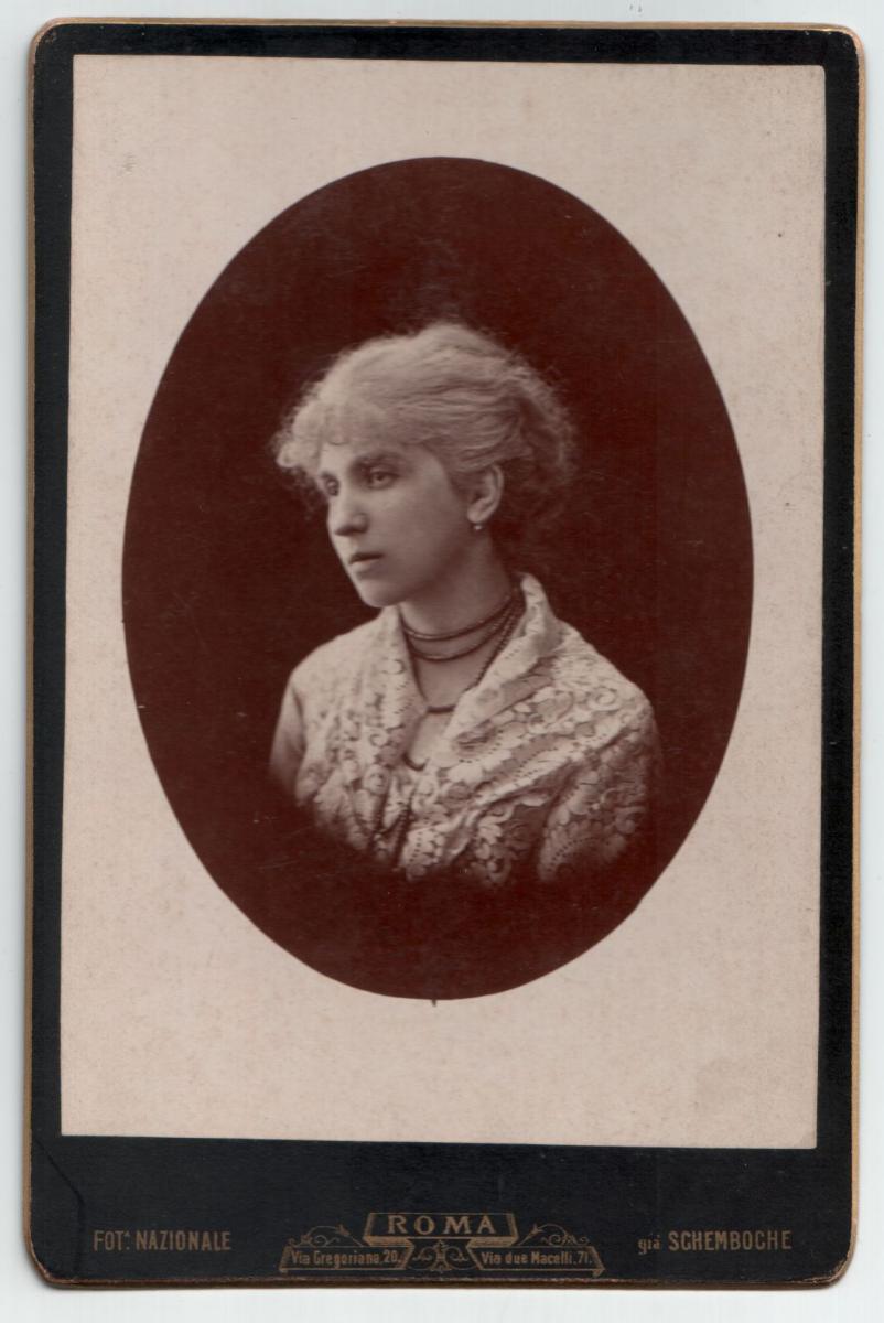 Porträt einer Frau // Italian Lady:.. | Fotografie günstig