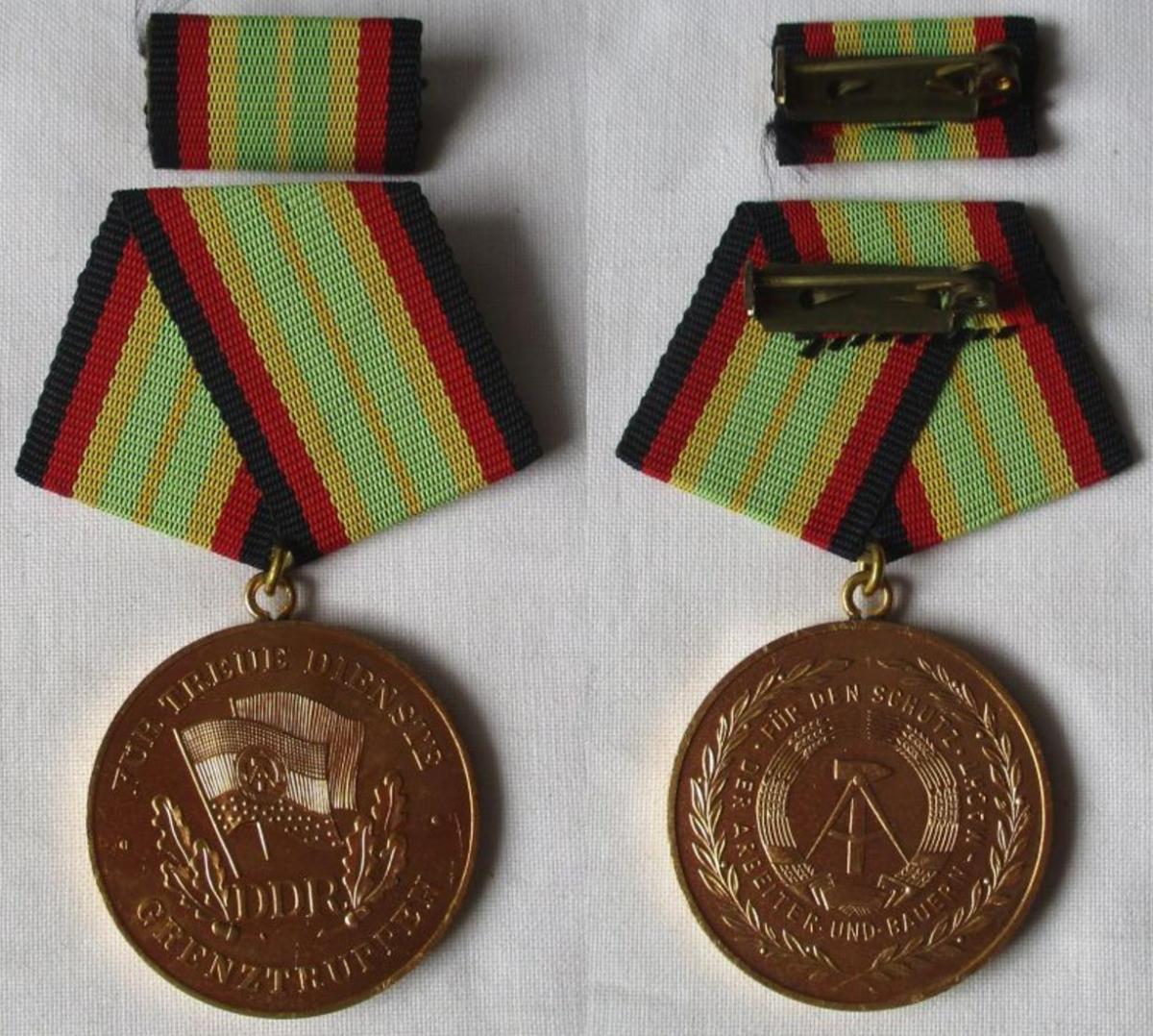 Medaille für treue Dienste in den Grenztruppen der DDR Gold Bartel 284c ...
