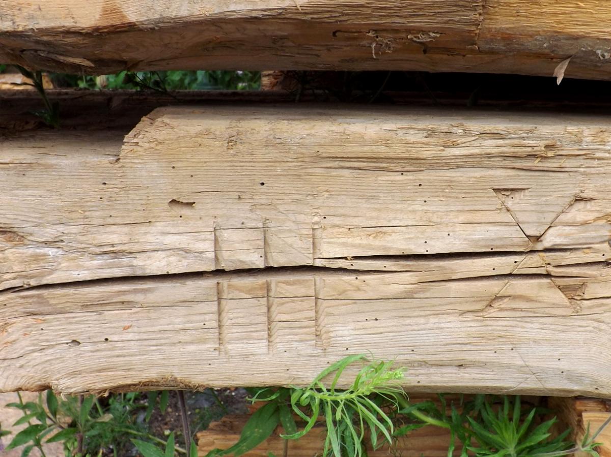 Antik Altholz Massivholz Vollholz Fachwerk Scheune Holz Balken Landhaus ...