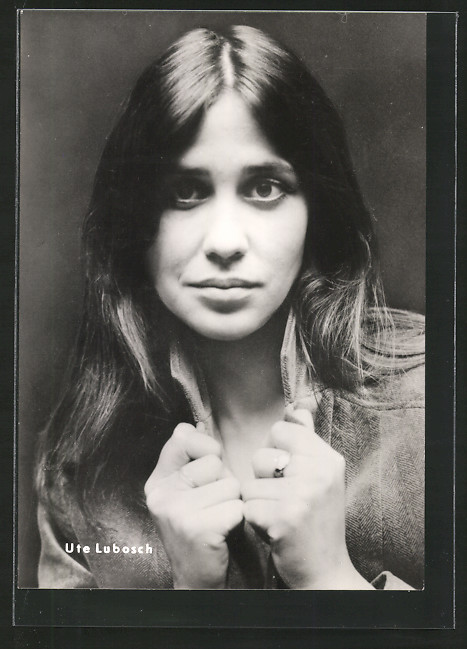 Der Artikel mit der oldthing-id 21738608 ist aktuell ausverkauft.