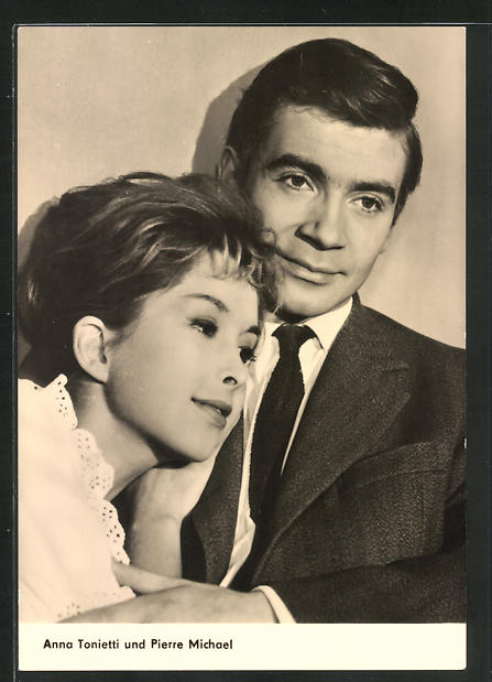 AK Schauspielerin Anna Tonietti und Schauspieler Pierre Michael in ...
