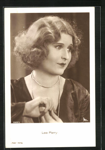 AK Schauspielerin Lee Parry mit.. | Ansichtskarten günstig