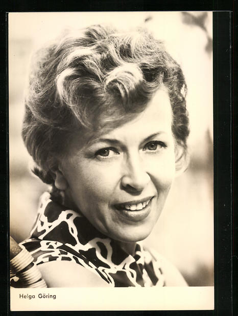 AK Schauspielerin Helga Göring mit freundlichem Lächeln Nr. 11819630 ...