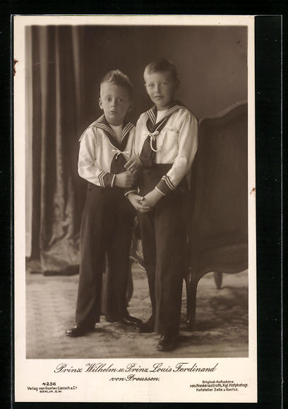 AK Prinz Louis Ferdinand und Prinz Wilhelm von Preussen im Matrosenanzug Nr. 12044102 - oldthing ...