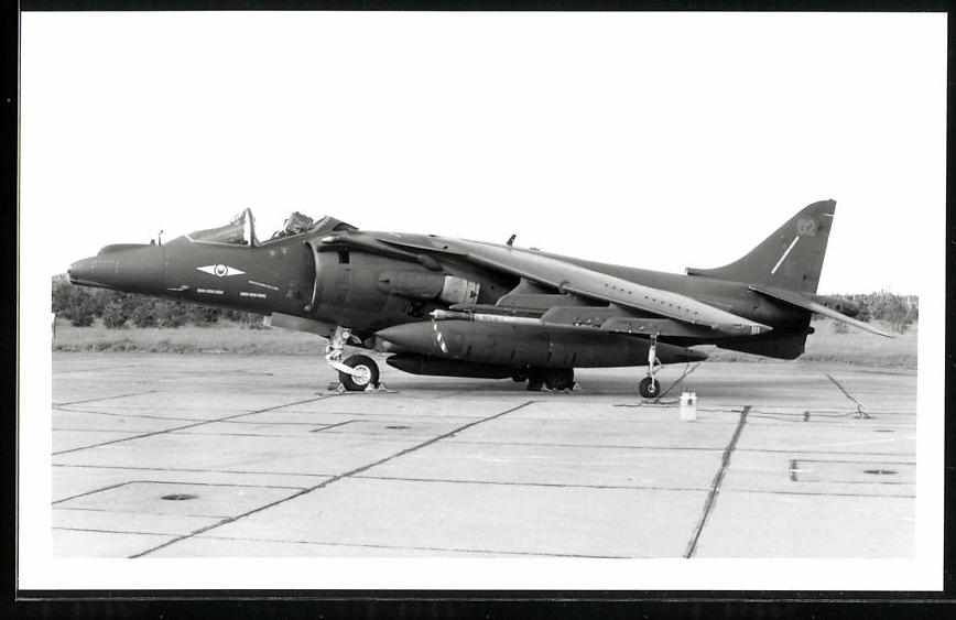 Fotografie Flugzeug Hawker Siddeley Harrier VTOL-Senkrechtstarter Nr ...
