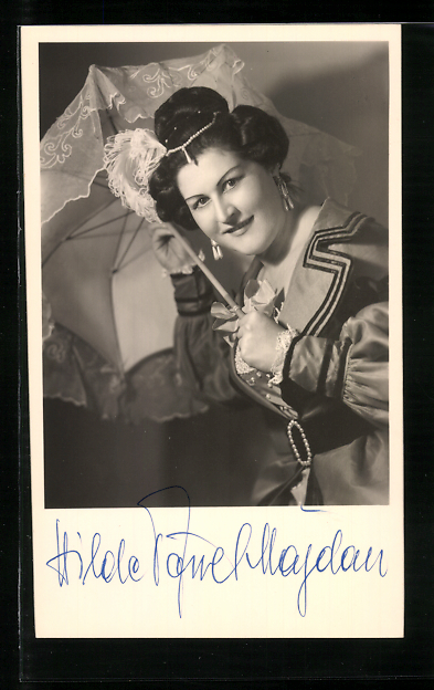 AK Opernsängerin Hilde Rössel-Majdan mit Schirm, original Autograph Nr ...