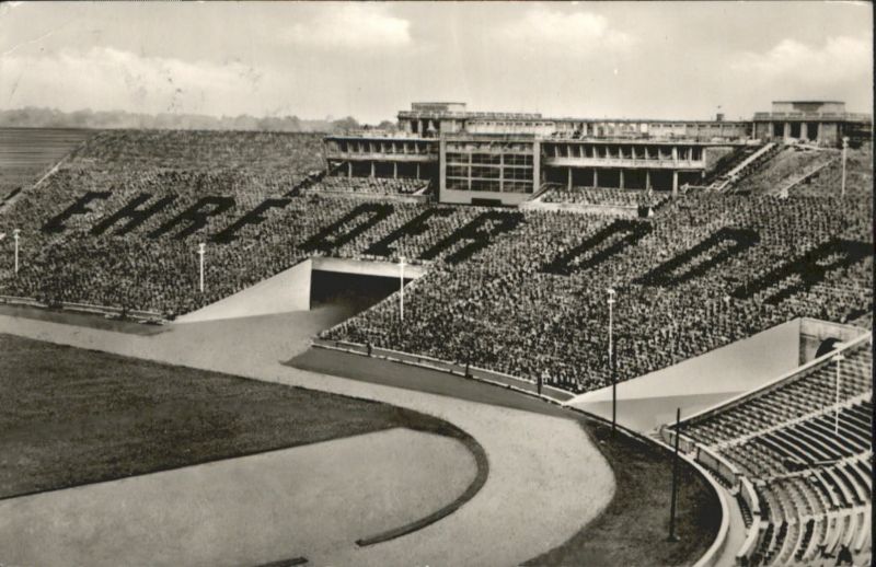 Stadion Leipzig Osttribuene DDR / Sport / Nr. wf38139 - oldthing ...