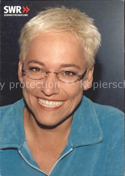 Radio SWR Annette Rohrer Moderatorin Kat. Technik | oldhting.de
