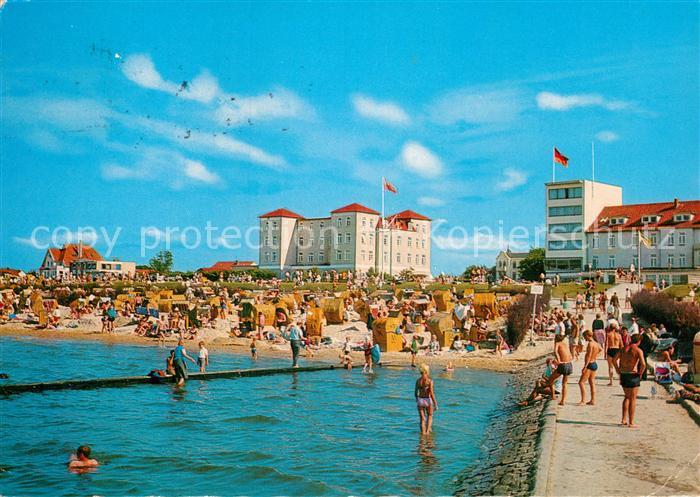 AK / Ansichtskarte Cuxhaven Duhnen Nordseebad Strand mit Strandhotel ...