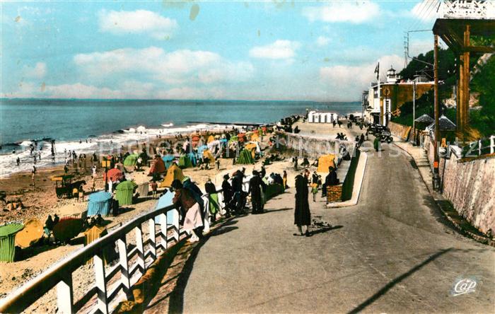 AK / Ansichtskarte Villerville sur Mer Plage Casino Kat. Villerville Nr ...