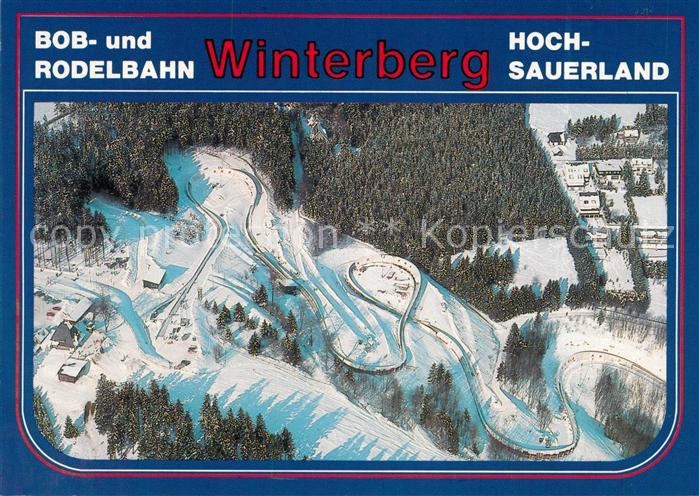 AK / Ansichtskarte Bobsport Bob und Rodelbahn Winterberg Bobhaus Kat ...