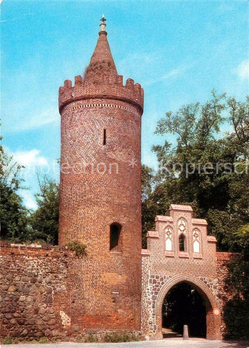 AK / Ansichtskarte Neubrandenburg Schloss Turm Stadtmauer Haus des ...