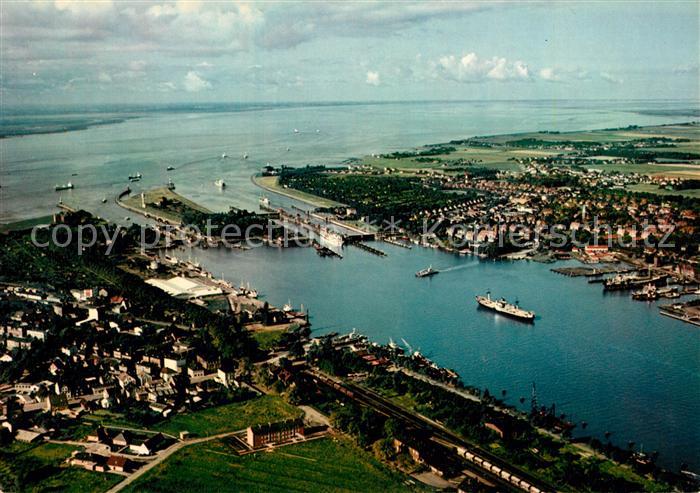 AK / Ansichtskarte Brunsbuettel Nord Ostsee Kanal und Elbe ...