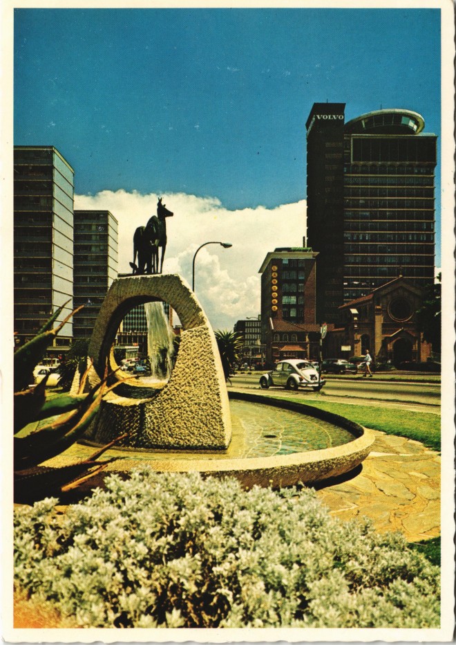 Postcard Braamfontein-Johannesburg The Springbok Statue - VW Käfer 1973 ...