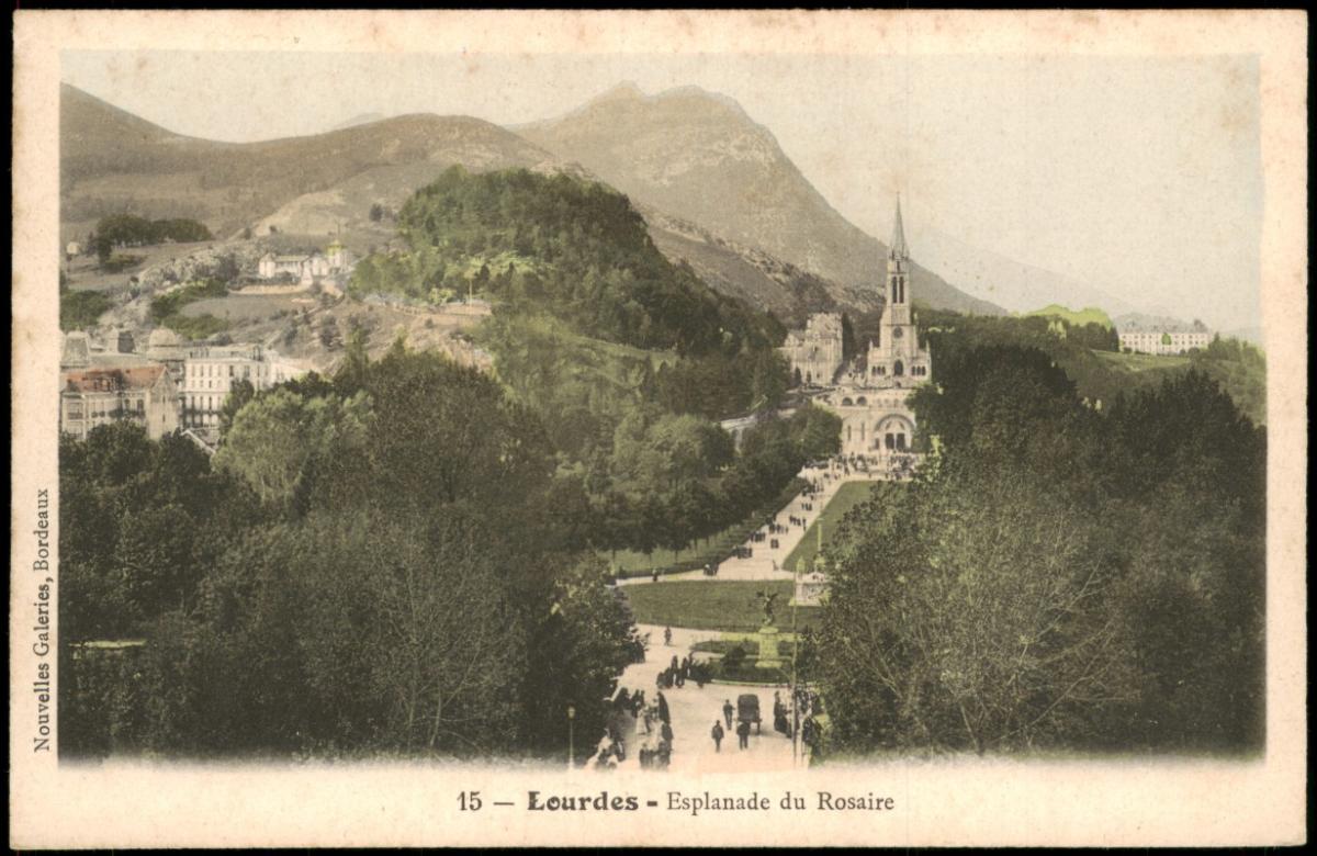 CPA Lourdes Lorda Esplanade du.. | Ansichtskarten günstig